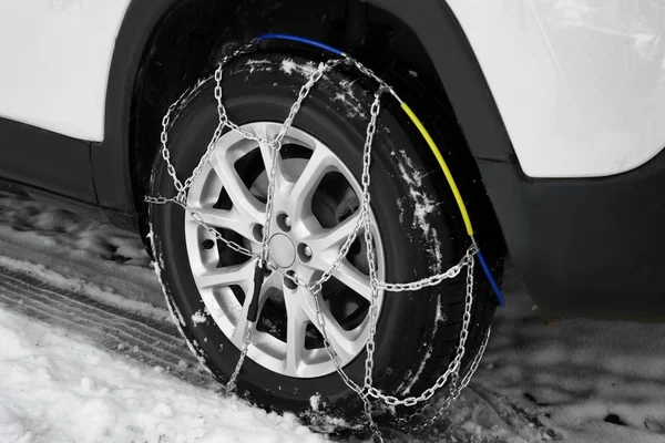 Frozen tires Stock Photos, Royalty Free Frozen tires Images | Depositphotos