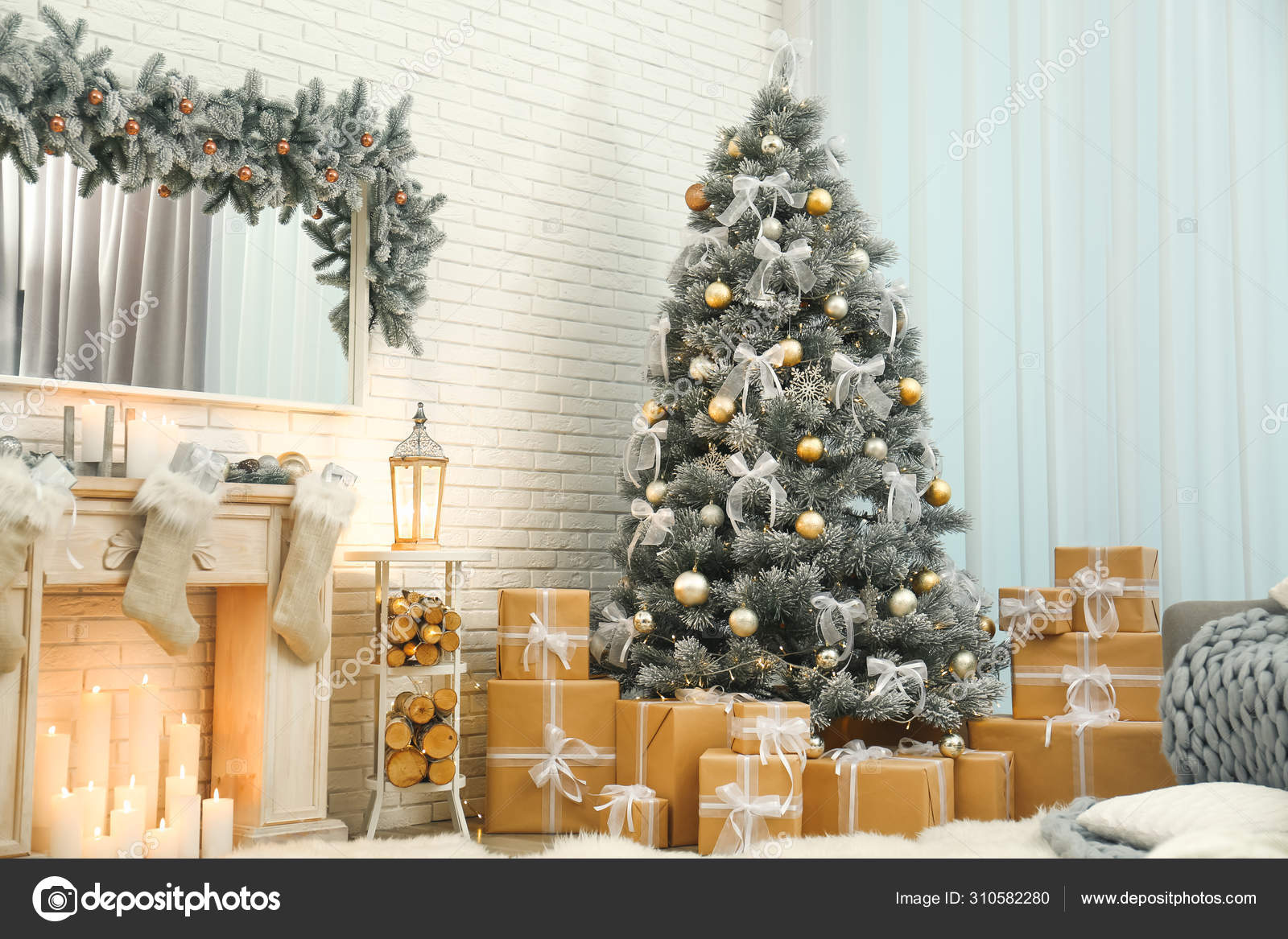 Decorated Christmas tree in modern living room interior Stock Photo by ...