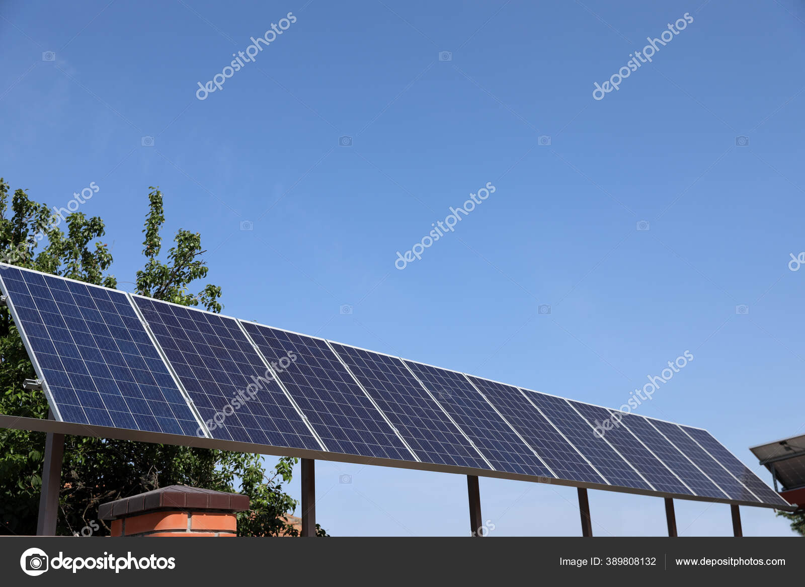 Modern Solar Panels Outdoors Sunny Day — Stock Photo © NewAfrica #389808132