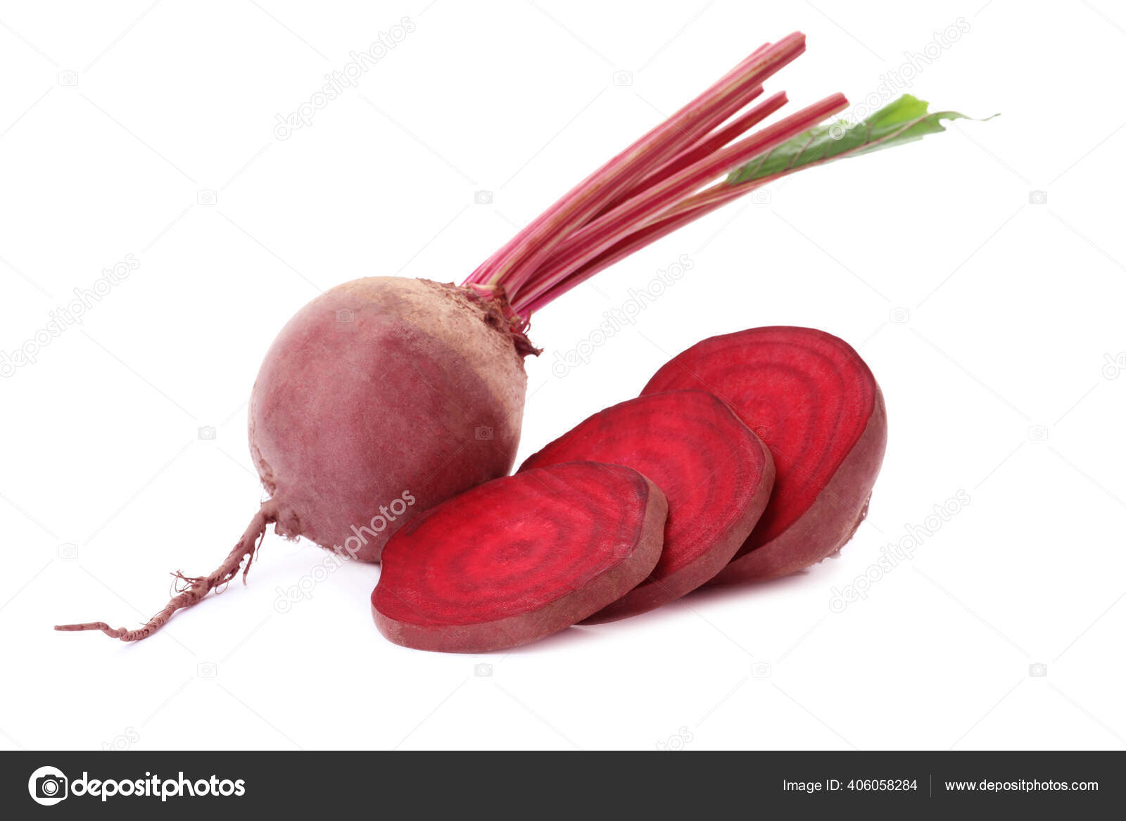 Whole Cut Red Beets White Background — Stock Photo © NewAfrica #406058284