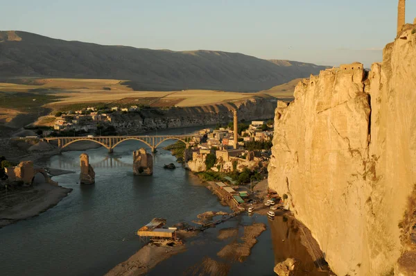 Hasankeyf stok fotoğraflar | Hasankeyf telifsiz resimler, görseller ...