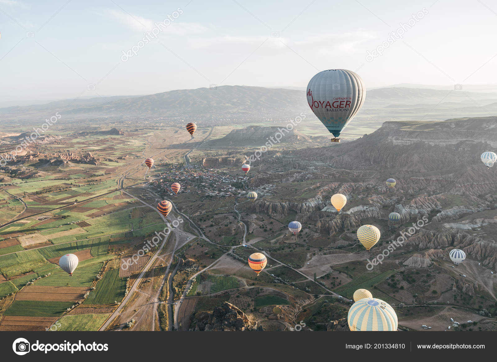 Sightseeing — Stock Editorial Photo © AlexGukBO #201334810