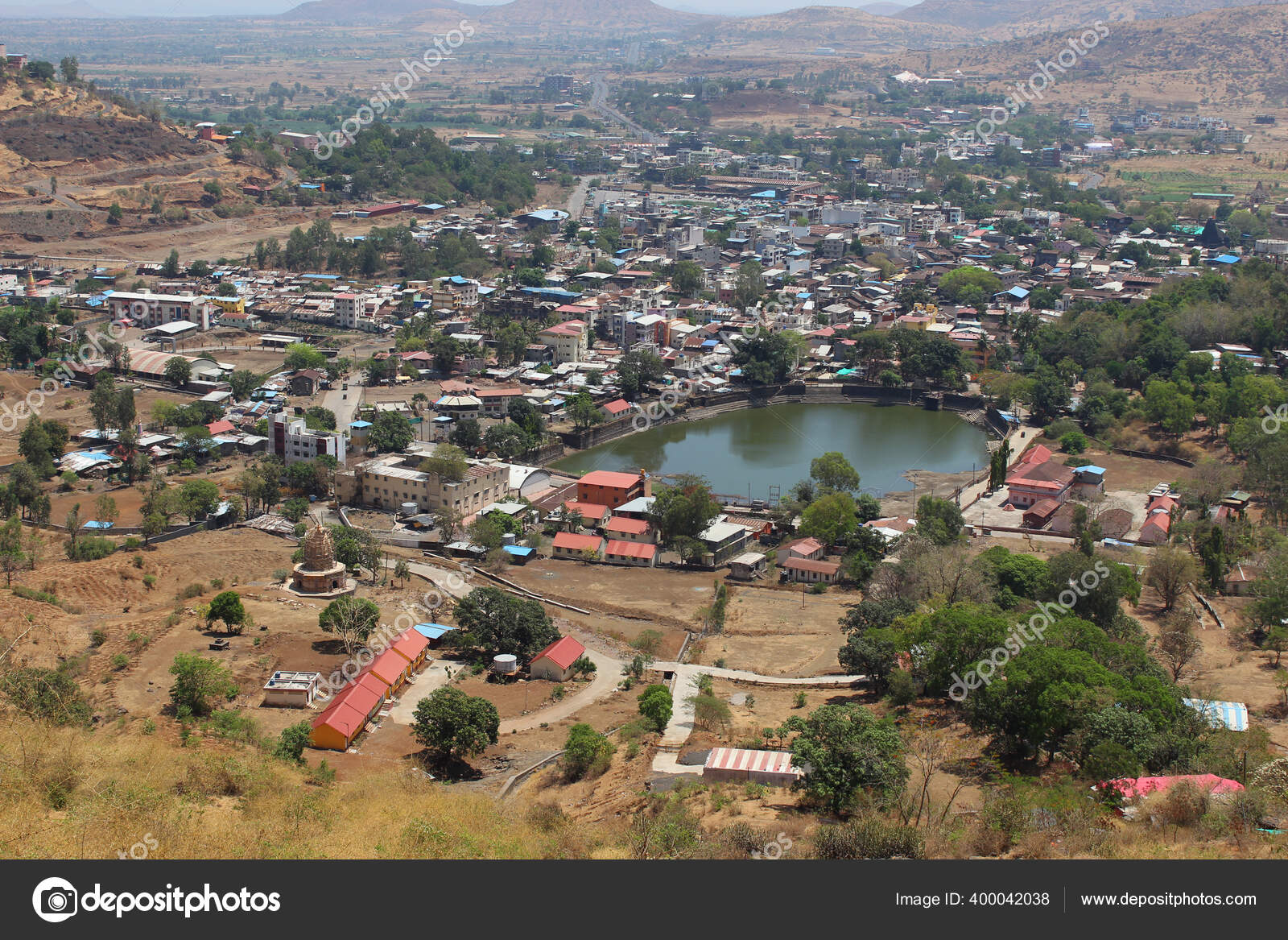 View Trimbakeshwar Village Brahmagiri Mountain Range Nashik Maharashtra ...