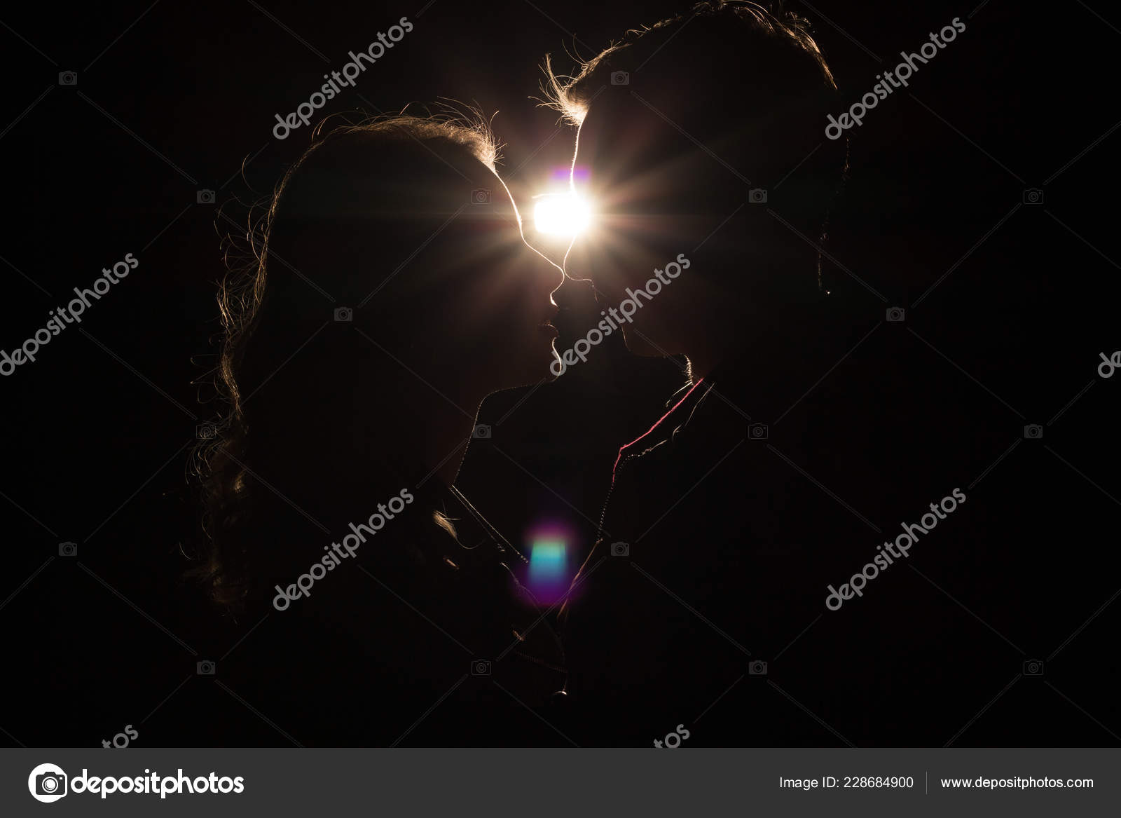 Black Background Couples Heads Them Light Ray Light Unfinished Kiss ...