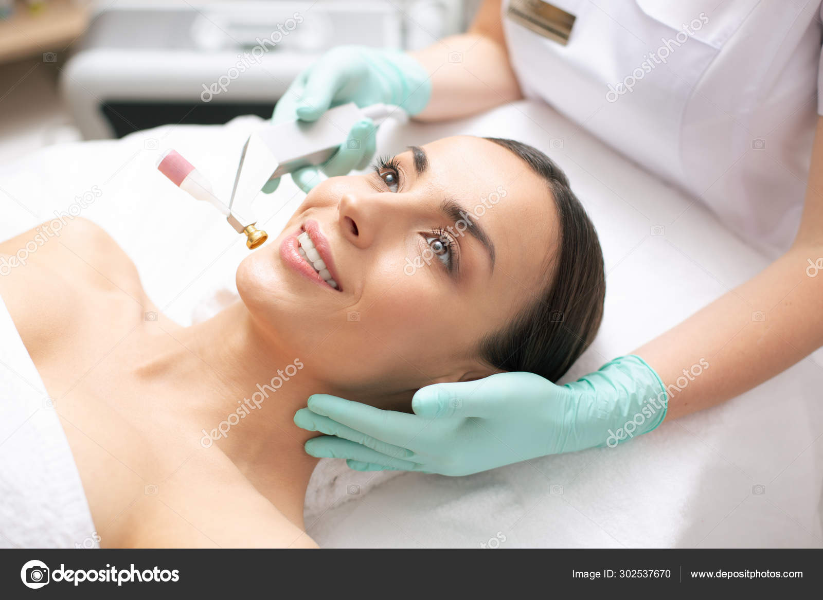 Young Lady Smiling Professional Dermatologist Wearing Rubber Gloves ...