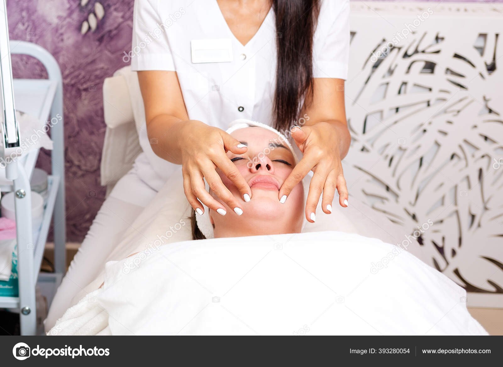 Cosmetology Cosmetologist Makes Client Massage Procedure Copy Space ...