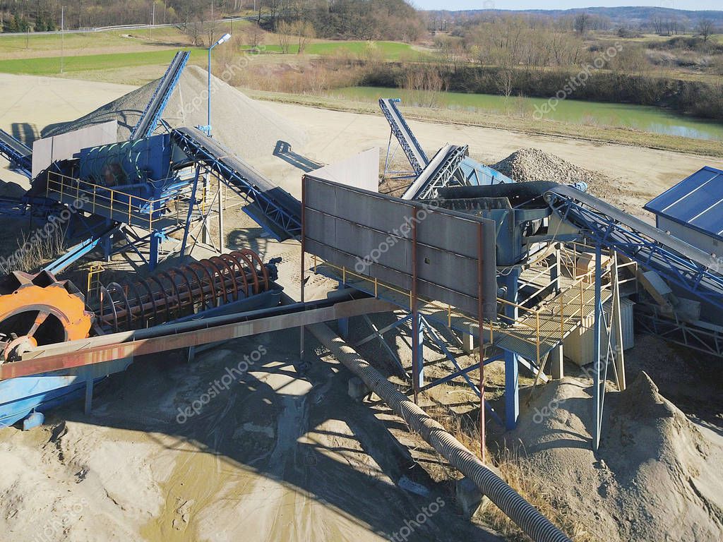 Elementos de equipo para la extracci n y clasificaci n de escombros. Producci n de materiales de ...