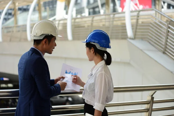 Engineer graph Stock Photos, Royalty Free Engineer graph Images ...