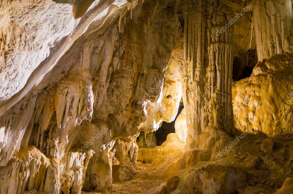 Hermosa cueva de la ciudad de Bonito en Matogrosso do Sul, Brasil. 2024