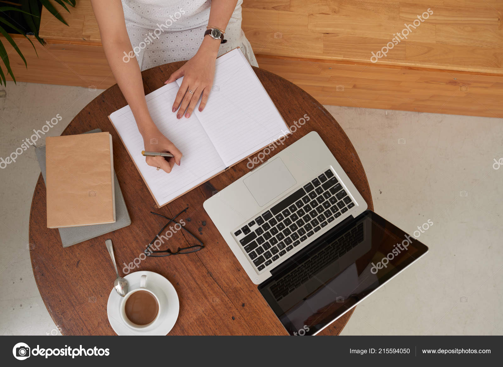 Woman Writing Notepad Cafe Table Top View Table Coffee Laptop — Stock ...