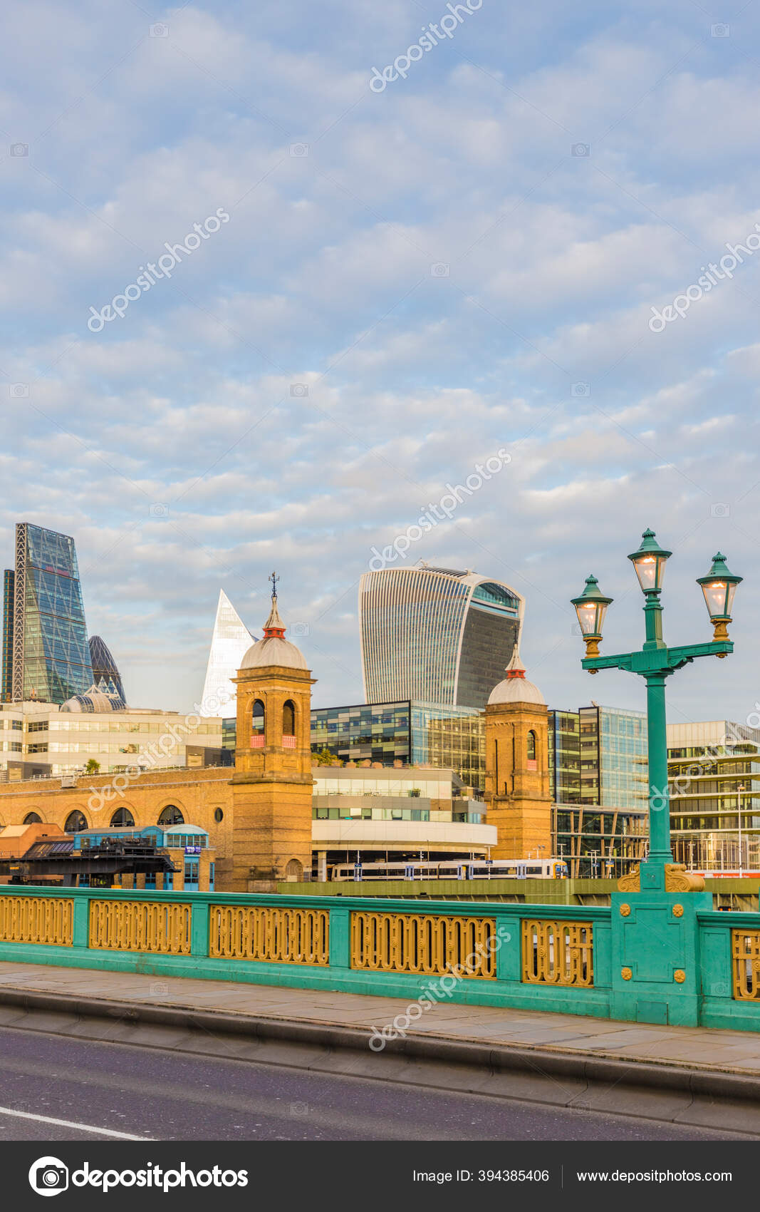 A typical view in London — Stock Editorial Photo © chrispictures #394385406