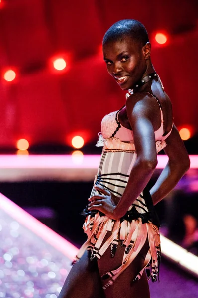 Ajuma Nasenyana Victorias Secret