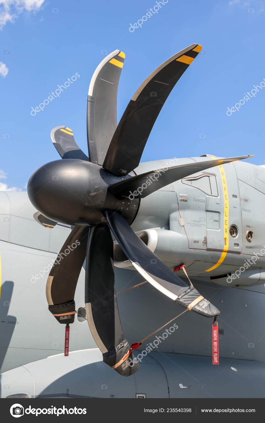 Modern Military Aircraft Engine Turboprop Propellor Blades — Stock ...