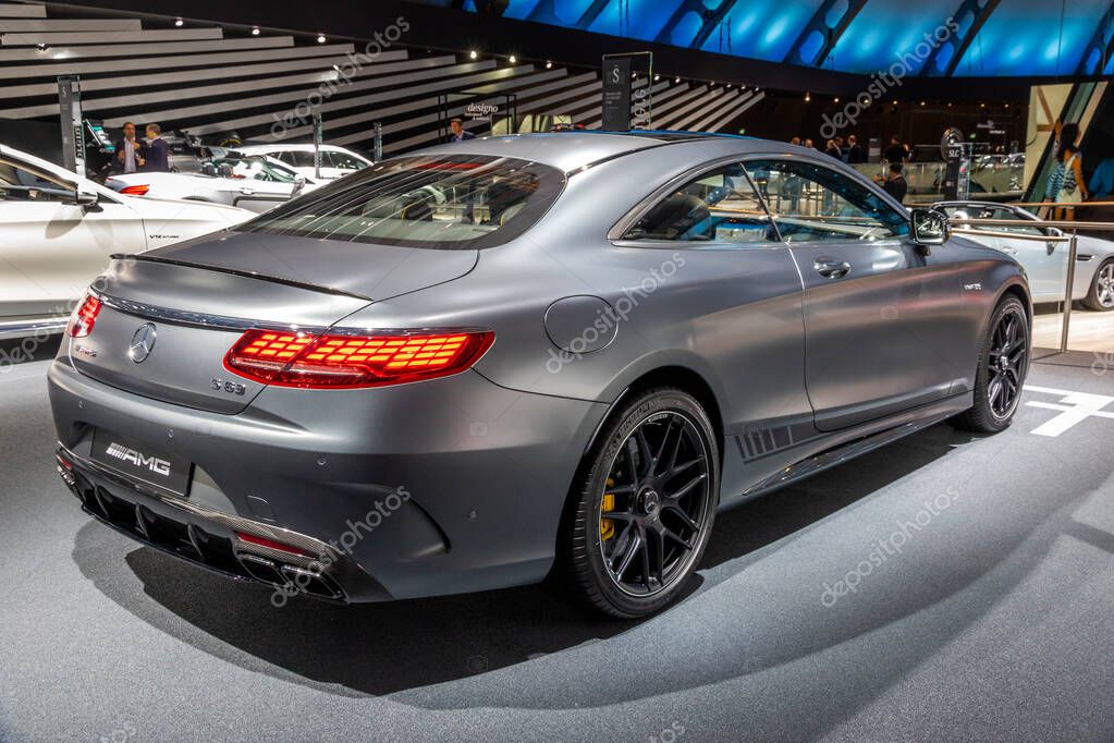 2018 Mercedes-AMG S63 4matic Coupe coche 2023