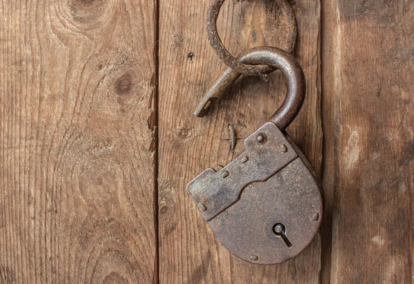 Old lock Stock Photos, Royalty Free Old lock Images | Depositphotos