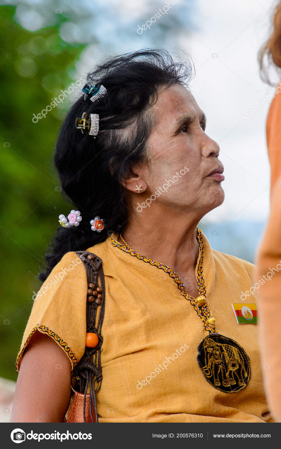 Inle Lake Myanmar Aug 2016 Unidentified Burmese Local Woman Portrait ...
