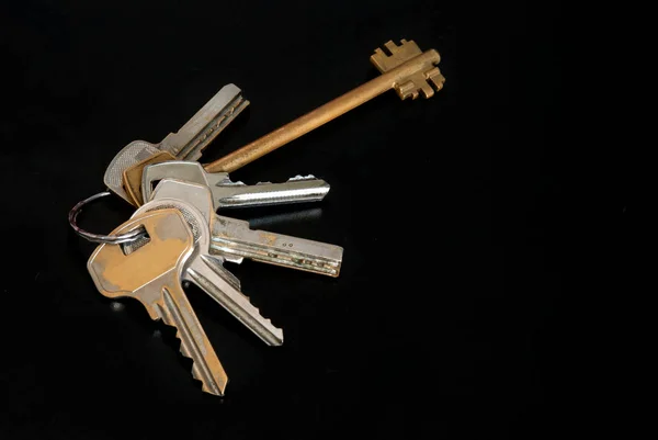 Family receive keys Stock Photos, Royalty Free Family receive keys ...