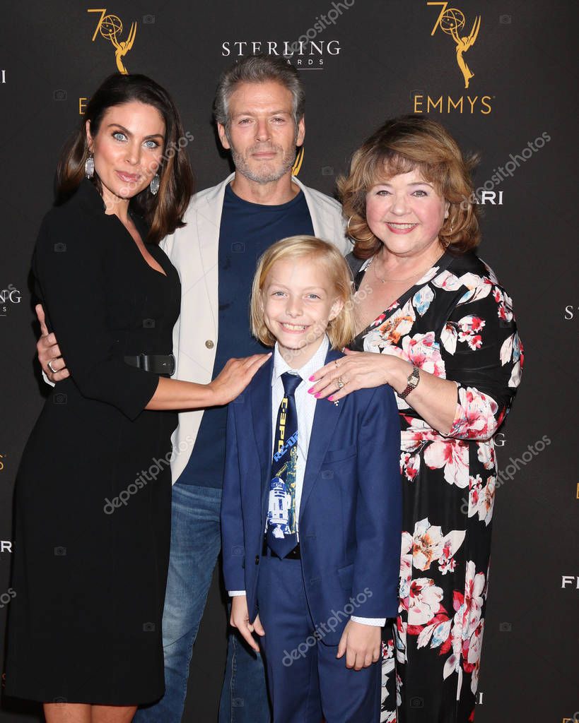 LOS ÁNGELES - 22 AGO: Nadia Bjorlin, Kevin Spirtas, Christian Ganiere, Patrika Darbo en la ...