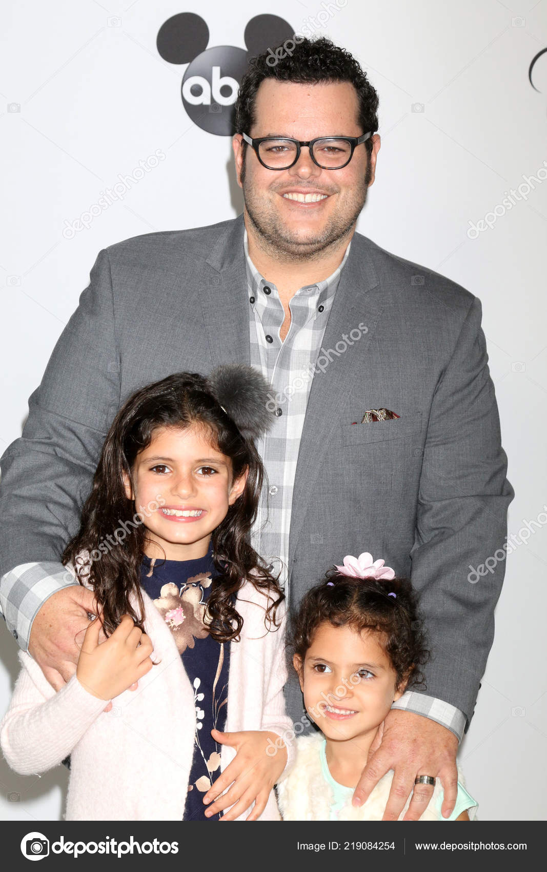 Josh Gad Daughter Josh Gad Talks About Wacky Things Children Say