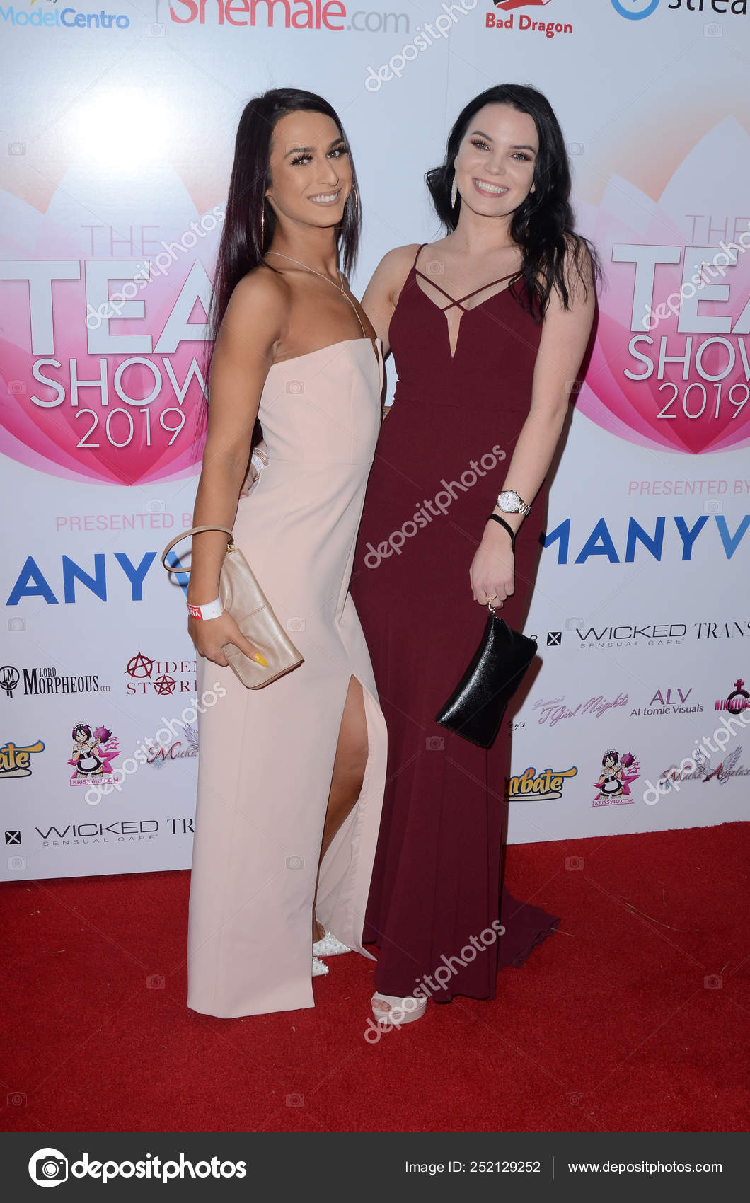 2019 Transgender Erotica Awards TEA Show — Stock Editorial Photo © Jean ...