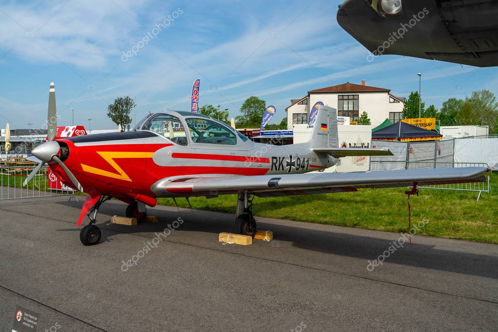 BERLÍN - 27 DE ABRIL DE 2018: Enlace utilitario o monoplano de entrenamiento Piaggio P.149D en ...