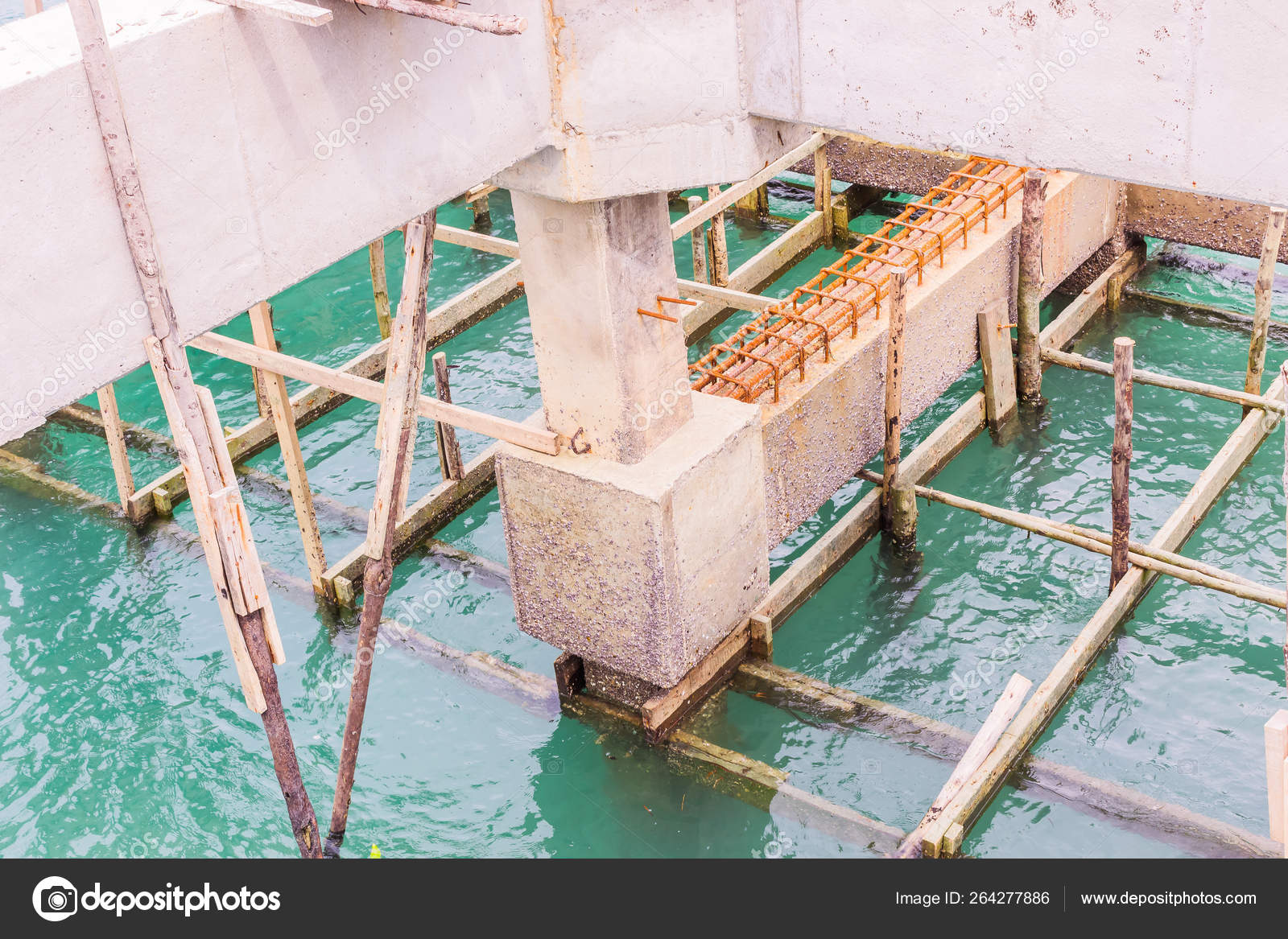 Construction details: Piles, columns, beams of under constructio Stock ...