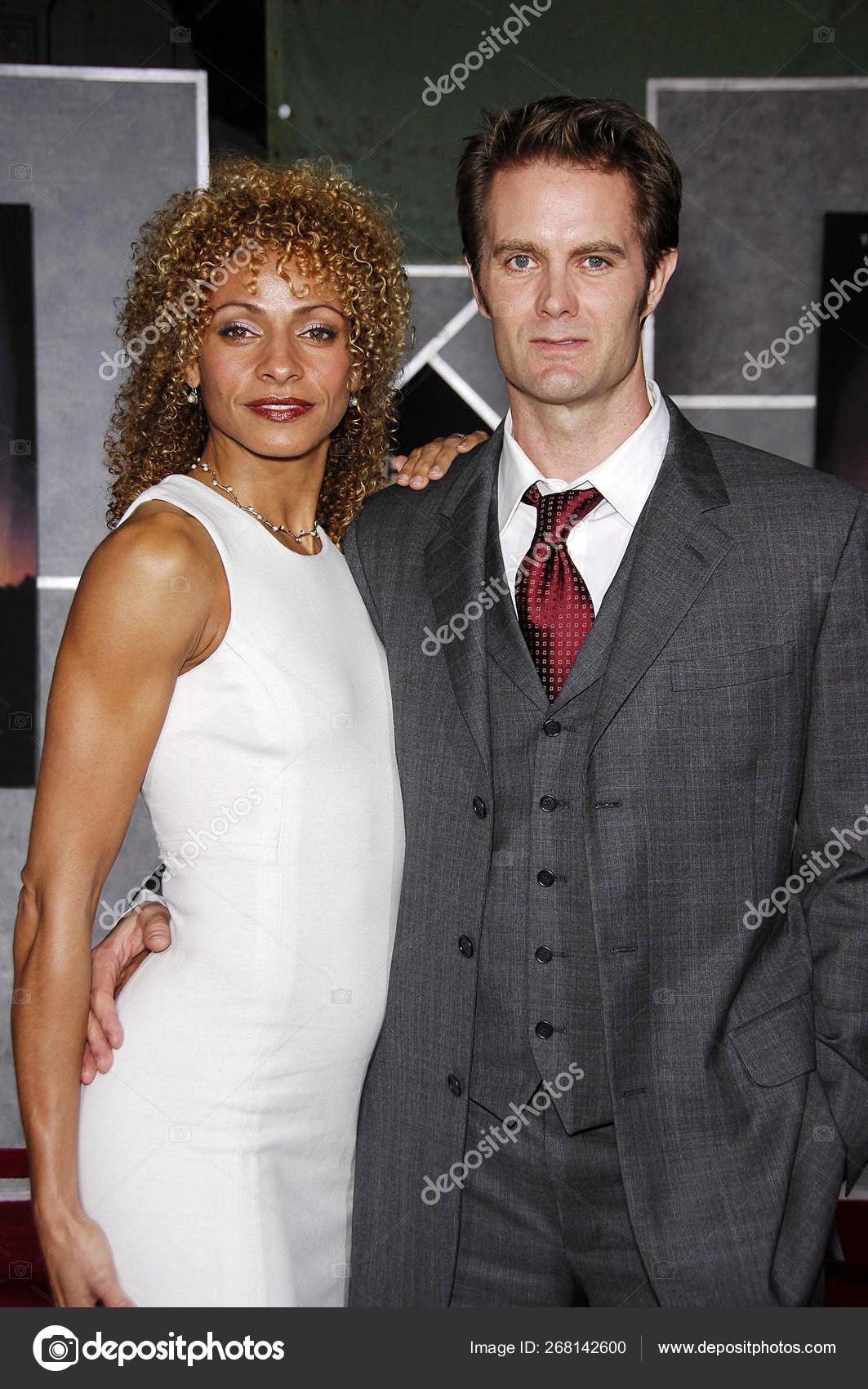 Garret Dillahunt And Michelle Hurd