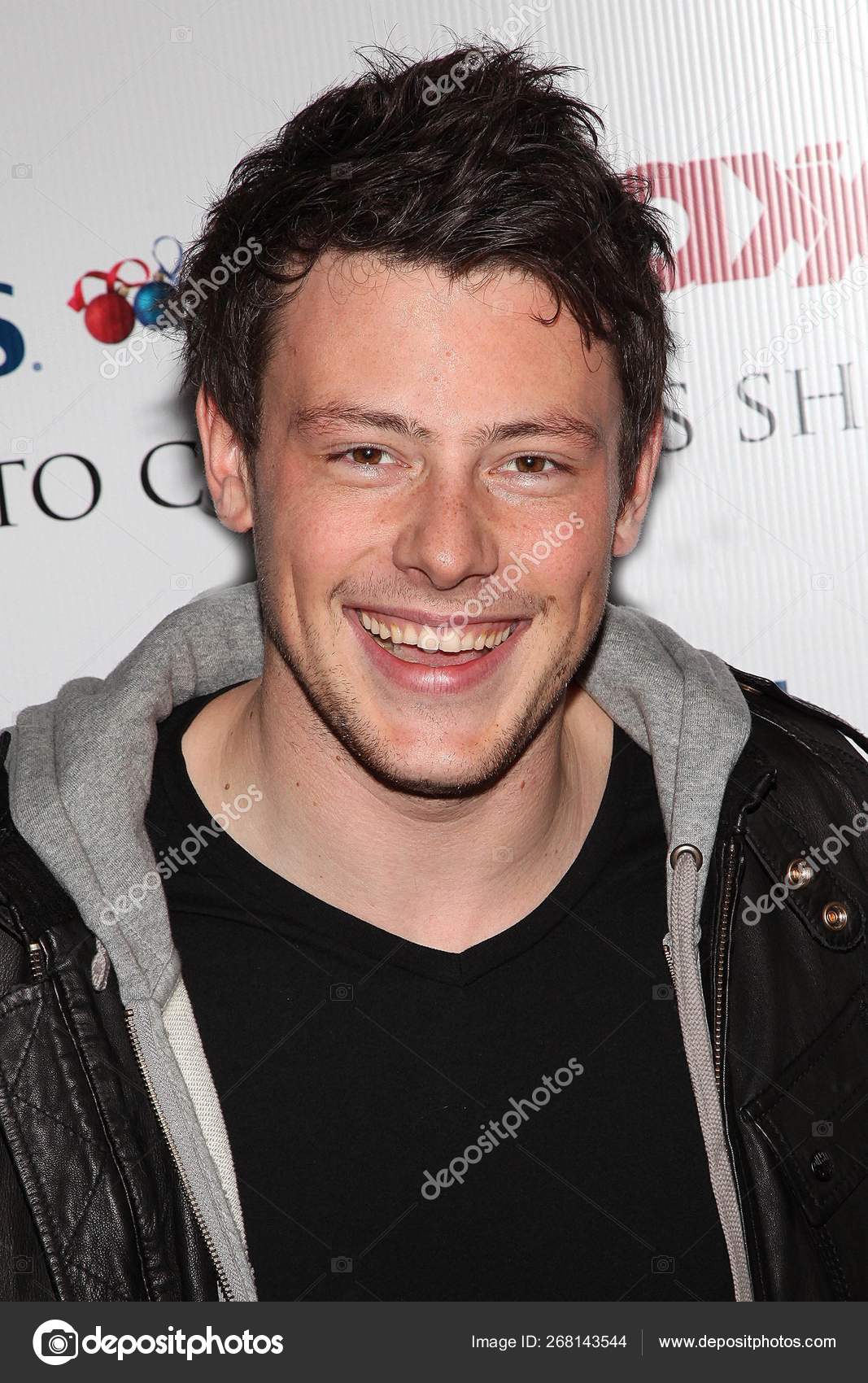 Cory Monteith Teeth