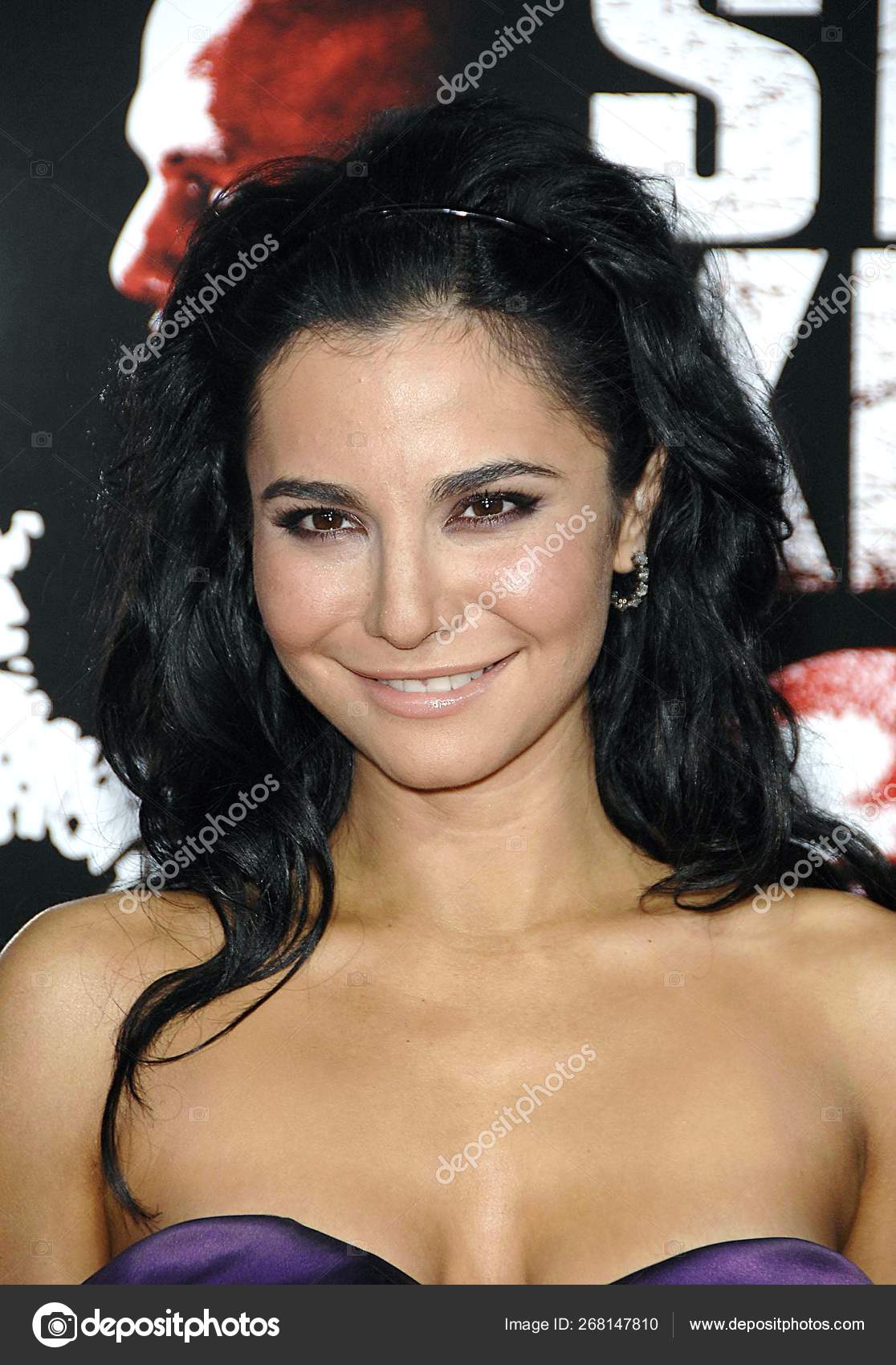 Martha Higareda Arrivals Fox Searchlight Premieres Street Kings Grauman ...