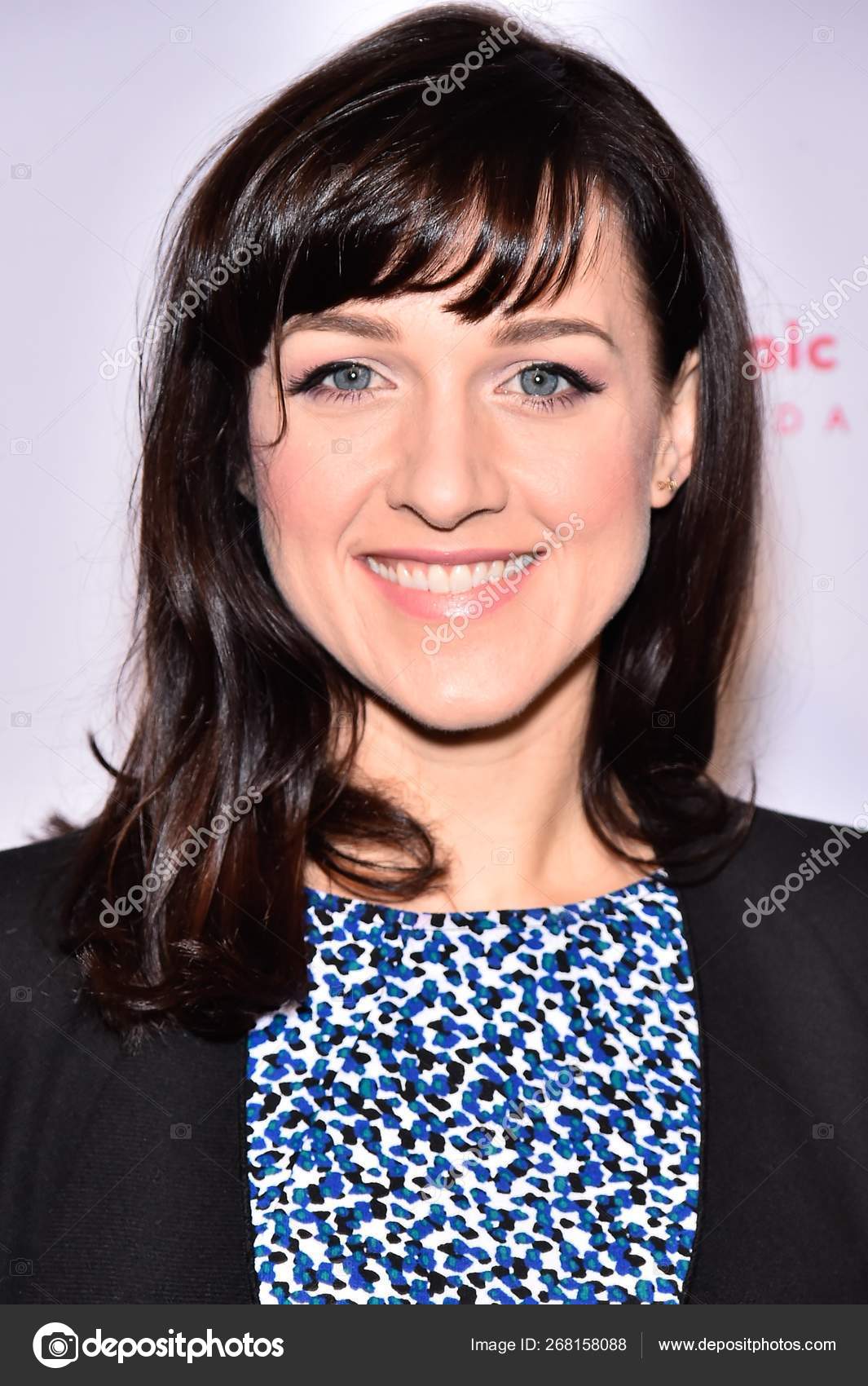 Lena Hall