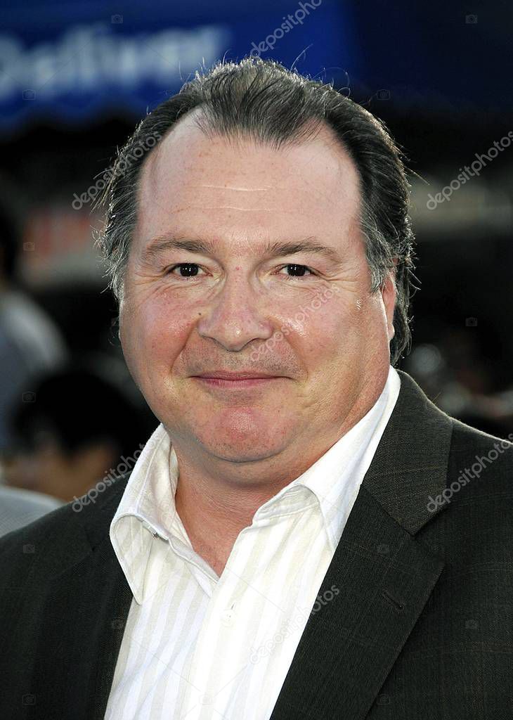 Kevin Dunn en las llegadas para Paramount Pictures Estreno de ...