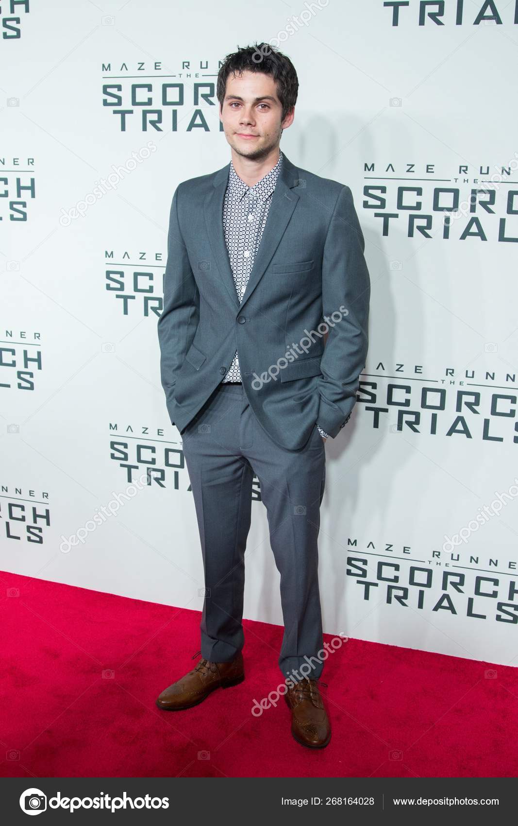 Dylan Brian Las Llegadas Para Maze Runner Scorch Trials Estreno — Foto ...