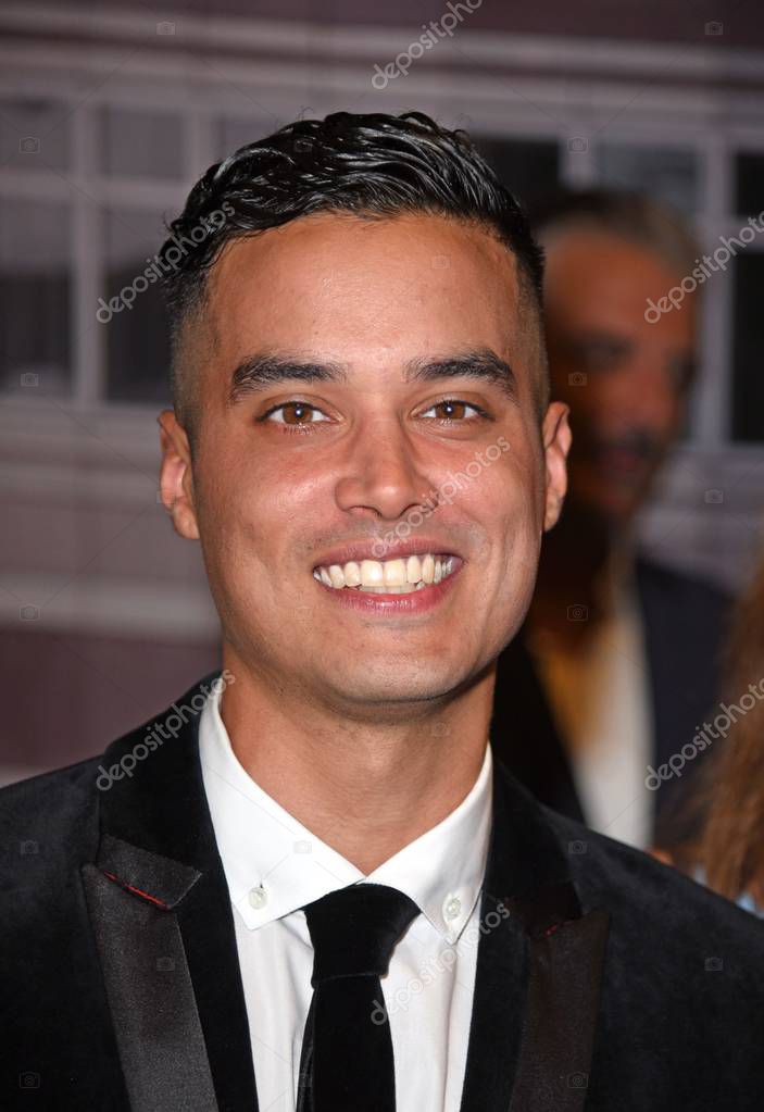 Brian Marc a las llegadas para WHITE GIRL Premiere, Angelika Film ...