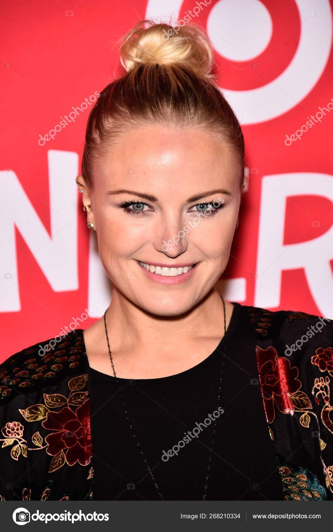 Malin Akerman Arrivals Target Wonderland Vip Event Target Wonderland ...