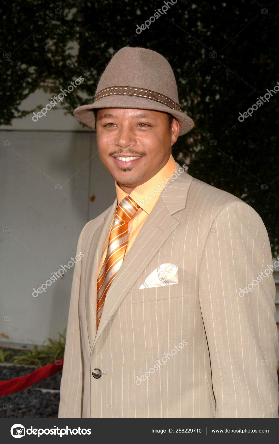 Terrence Howard Arrivals Hustle Flow Premiere Cinerama Dome Arclight ...