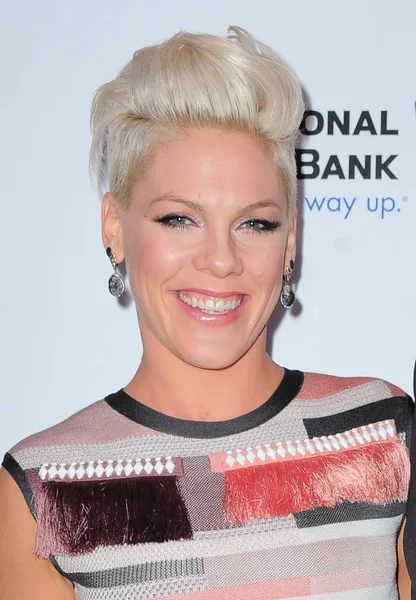 12 Alecia moore hair Stock Photos | Free & Royalty-free Alecia moore ...