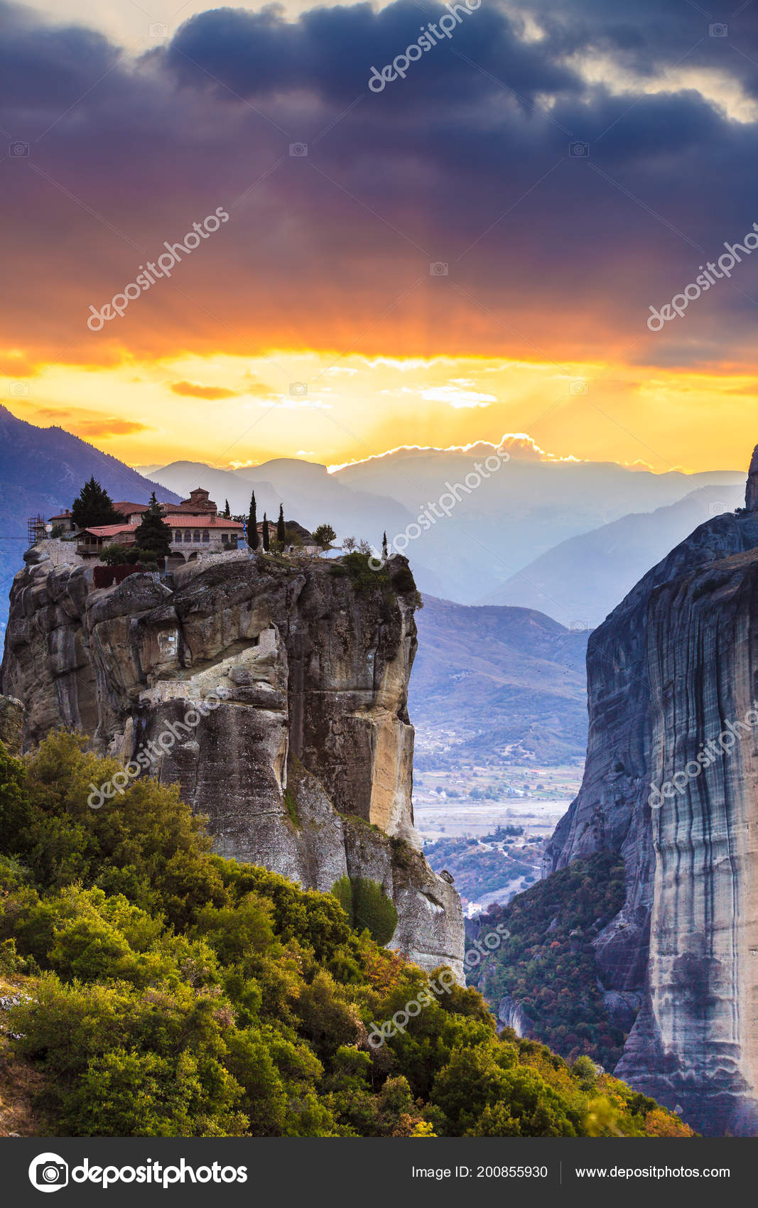 Monastery Holy Trinity Cliff Greek Destinations Meteora Monasteries ...