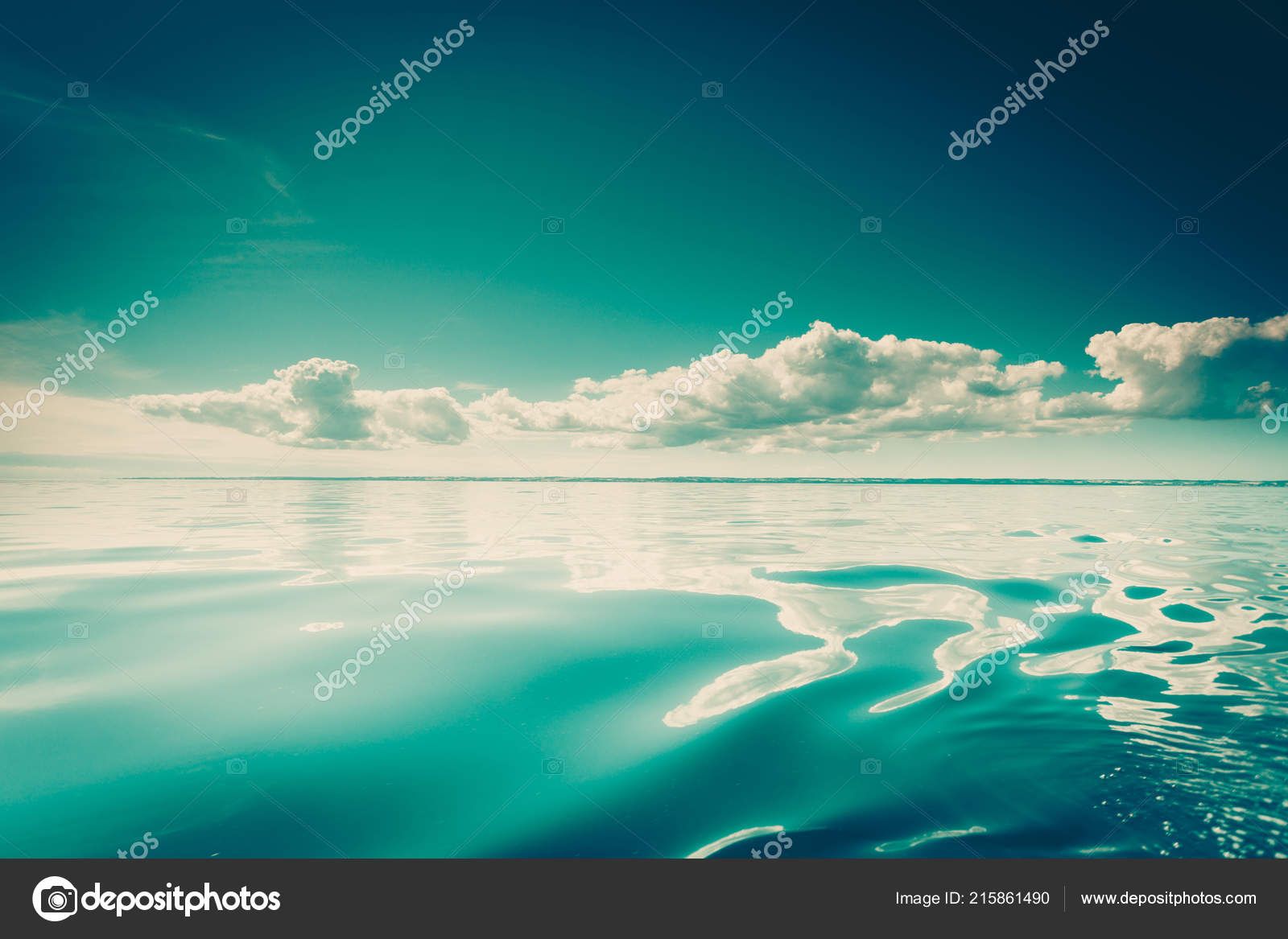 Beautiful Seascape Blue Sea Horizon Sky Tranquil Scene Natural ...
