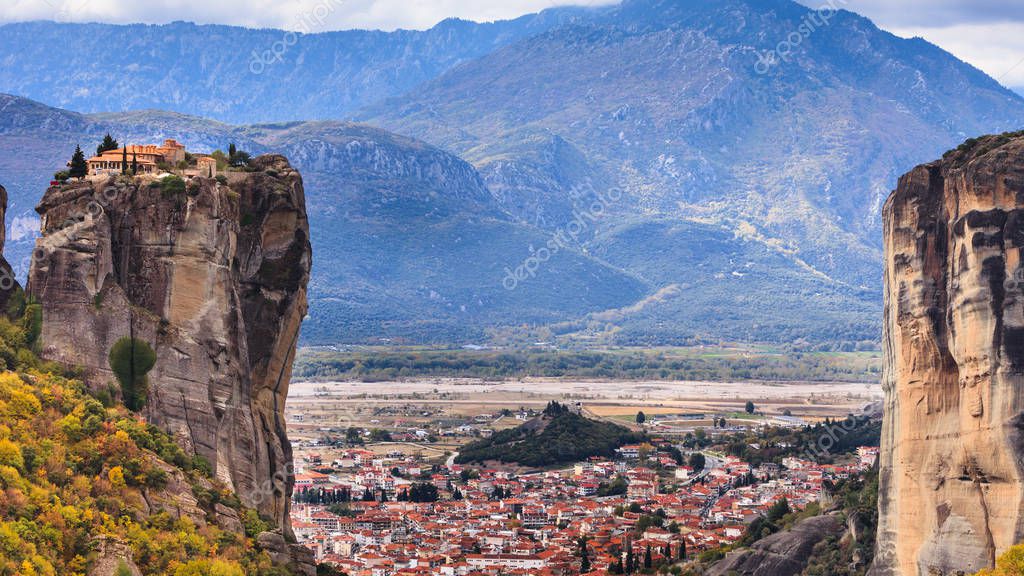 Monasterio de la Santísima Trinidad en Meteora, Grecia 2025