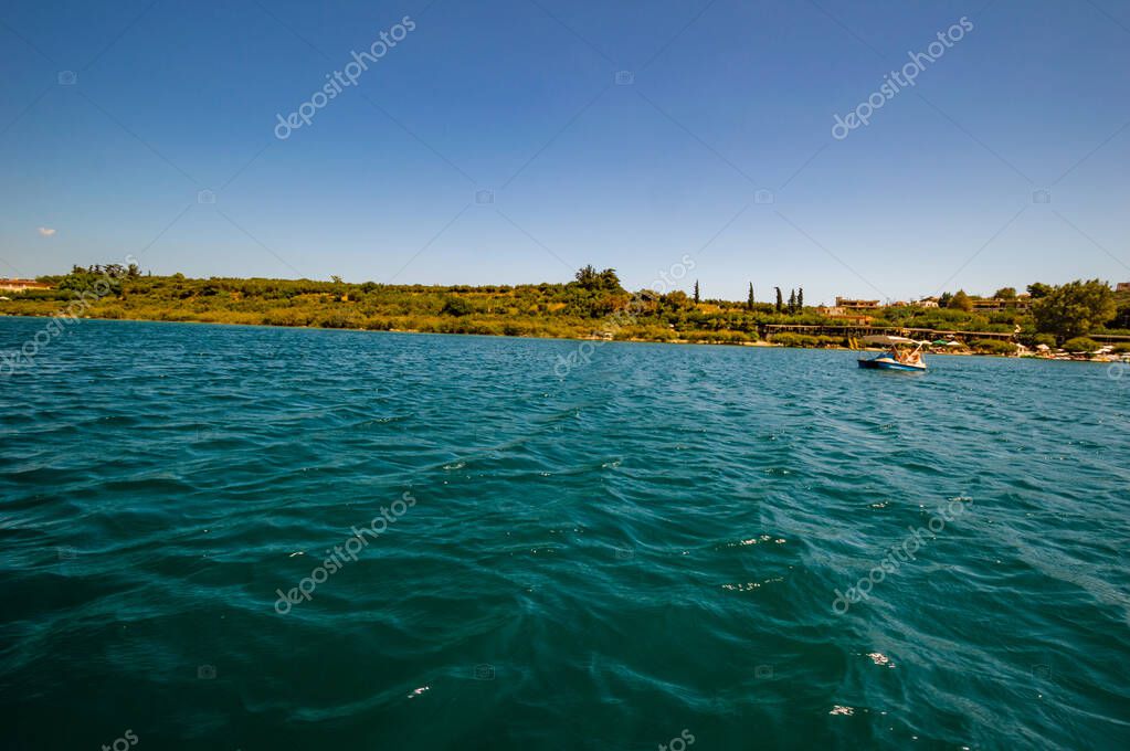 Lago Kournas en Creta isla en Grecia 2023