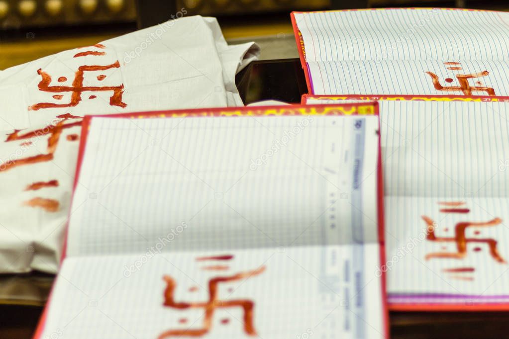 La esvástica, una figura geométrica y un icono religioso antiguo ...