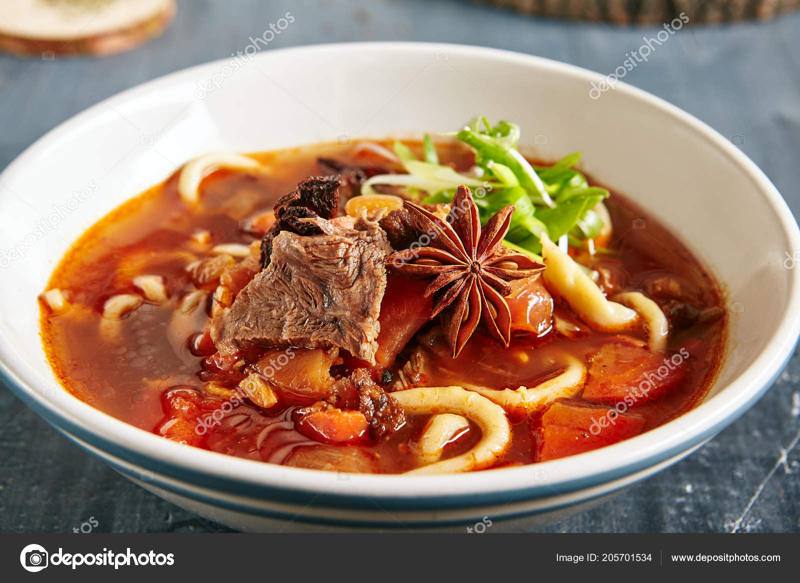 中国の謎ラーメンがこちら [963243619]