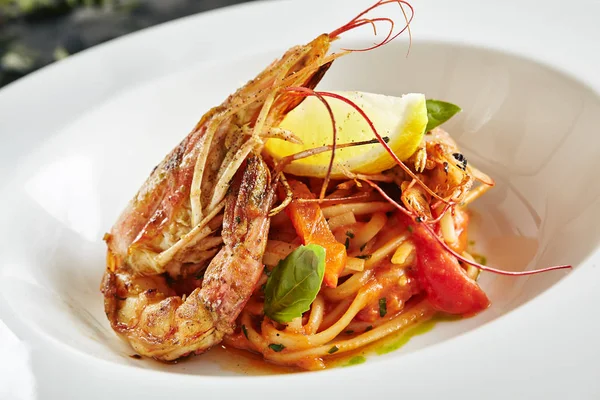 Exquisite Serving Creative Restaurant Food with Grilled Tiger Pr ...