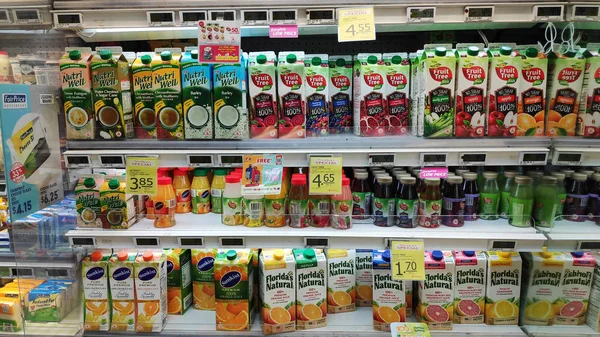 Beverages in supermarket Stock Photos, Royalty Free Beverages in ...