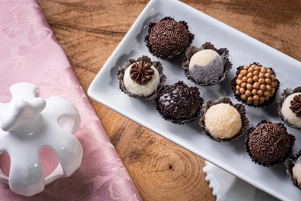 Brigadeiros Stock Photos, Royalty Free Brigadeiros Images | Depositphotos