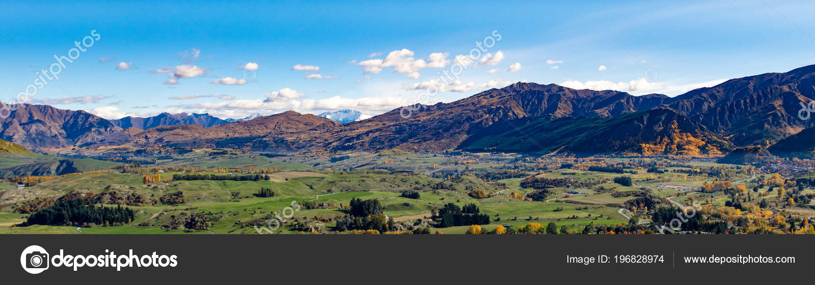 Rural Countryside Mountain Backdrop — Stock Photo © lollykelly #196828974