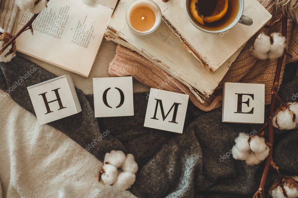 Bodegón detalles en el interior del hogar de la sala de estar y la ...