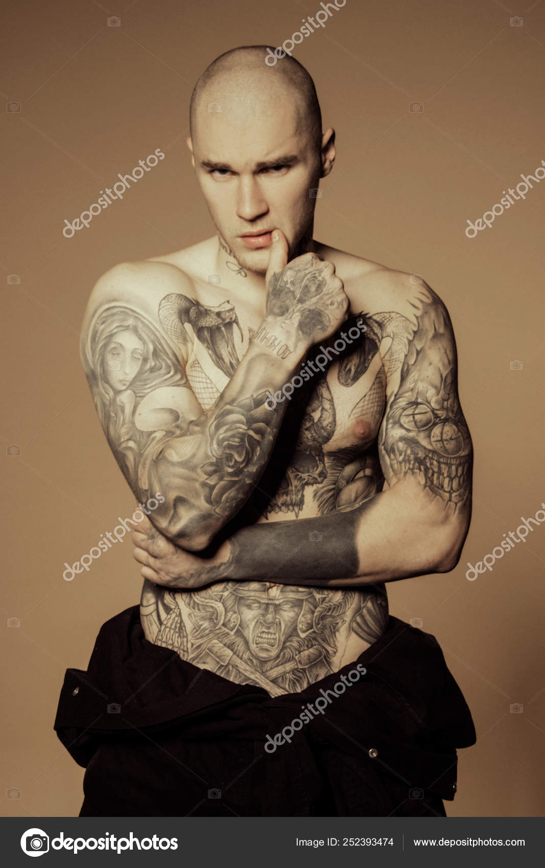 Handsome Muscled Strong Face Male Model Fashion Cloathes — Stock Photo ...