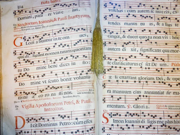 Gregorian chant Pictures, Gregorian chant Stock Photos & Images ...