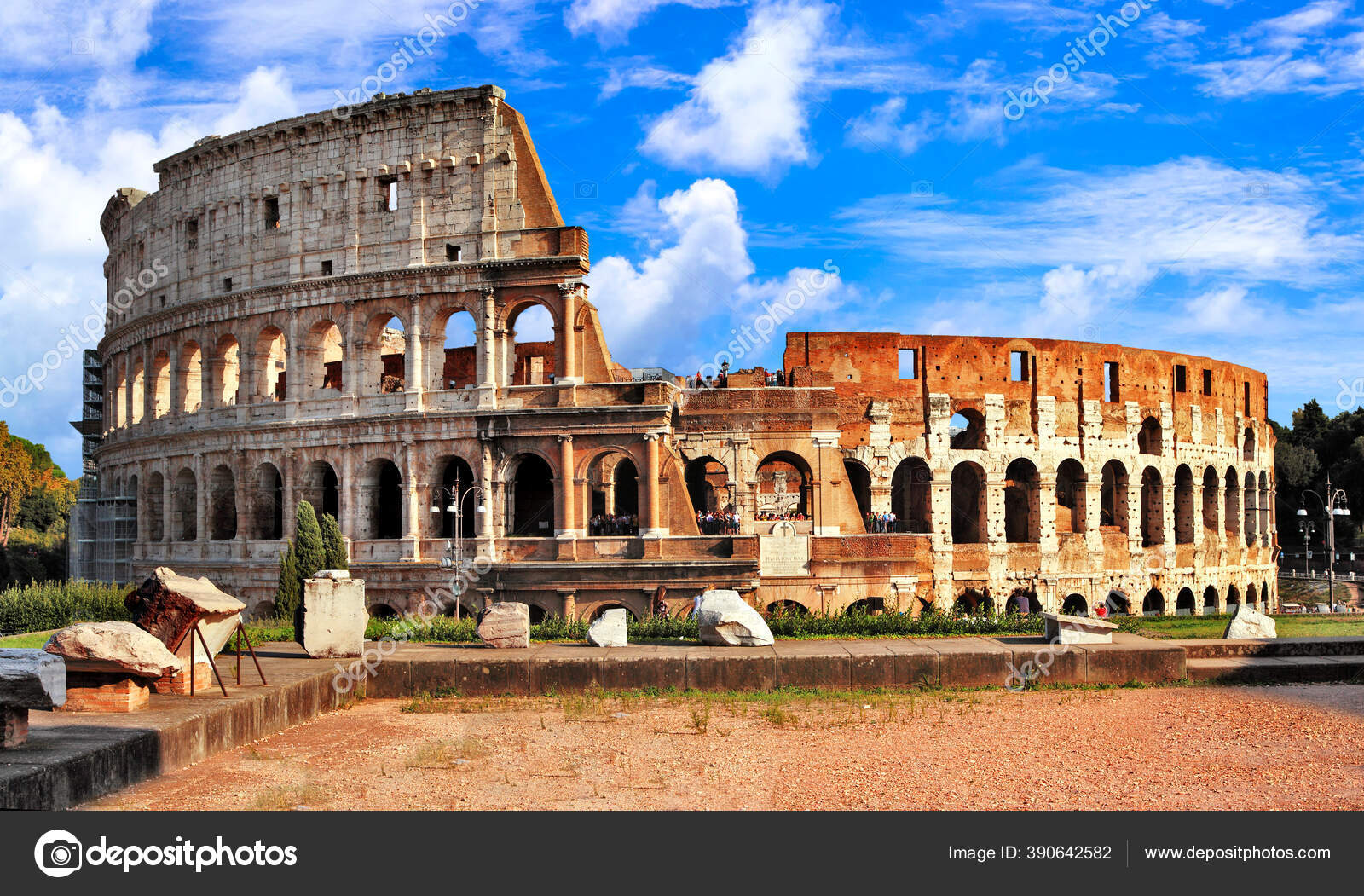 Flavian Amphitheater (colosseum)